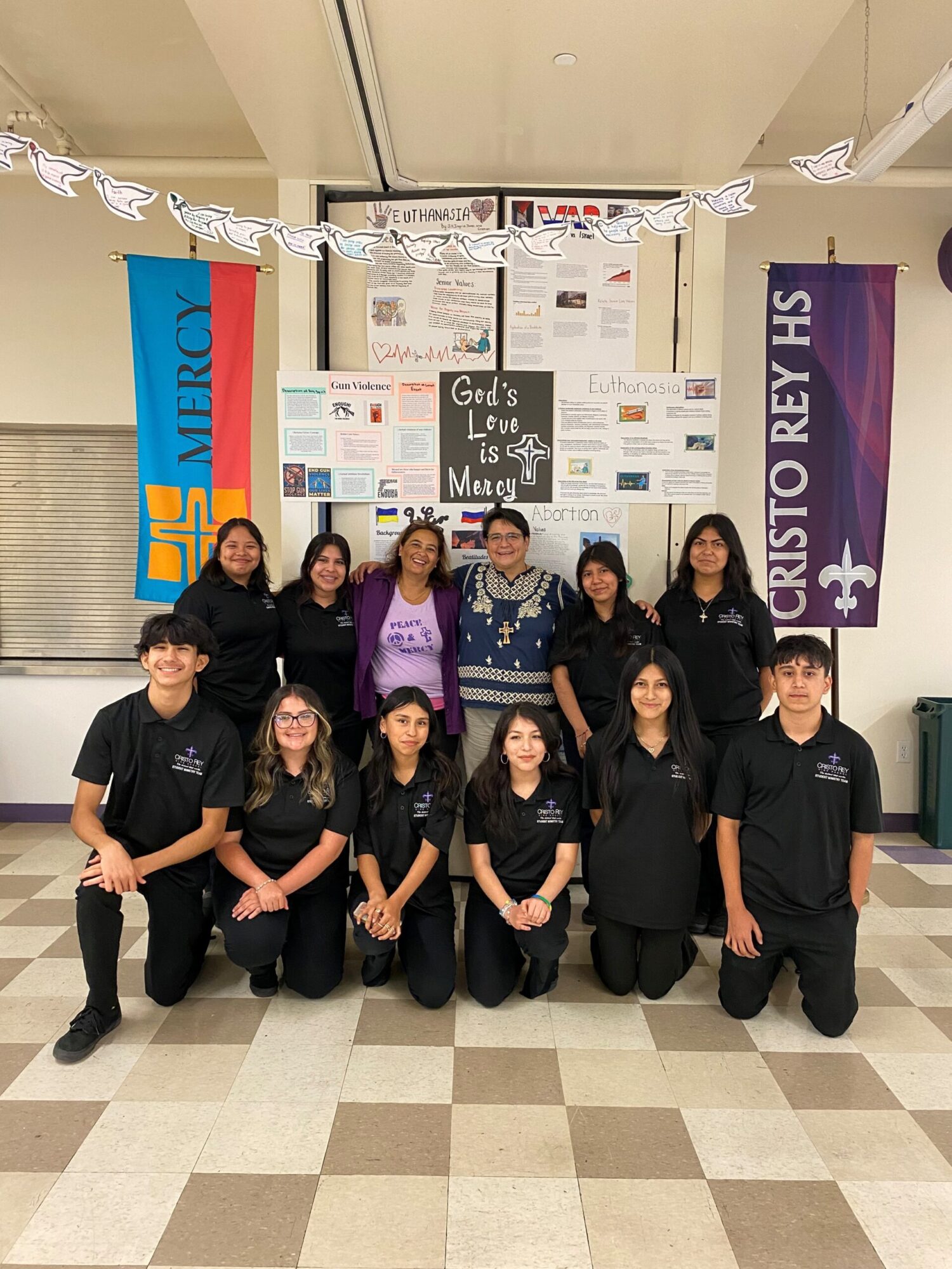 La Misericordia en el Corazón de Cristo Rey - Sistema de Educación de ...